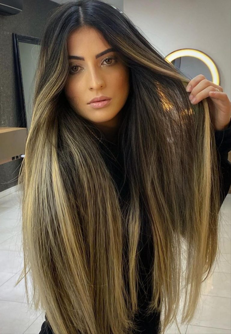 27 Pretty Blonde Highlights Ideas for Chic Looks - Lily Fashion Style