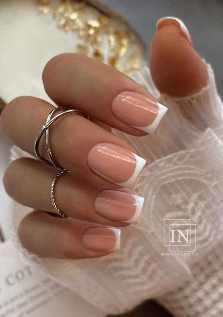 26 Trendy short square nails for a chic look