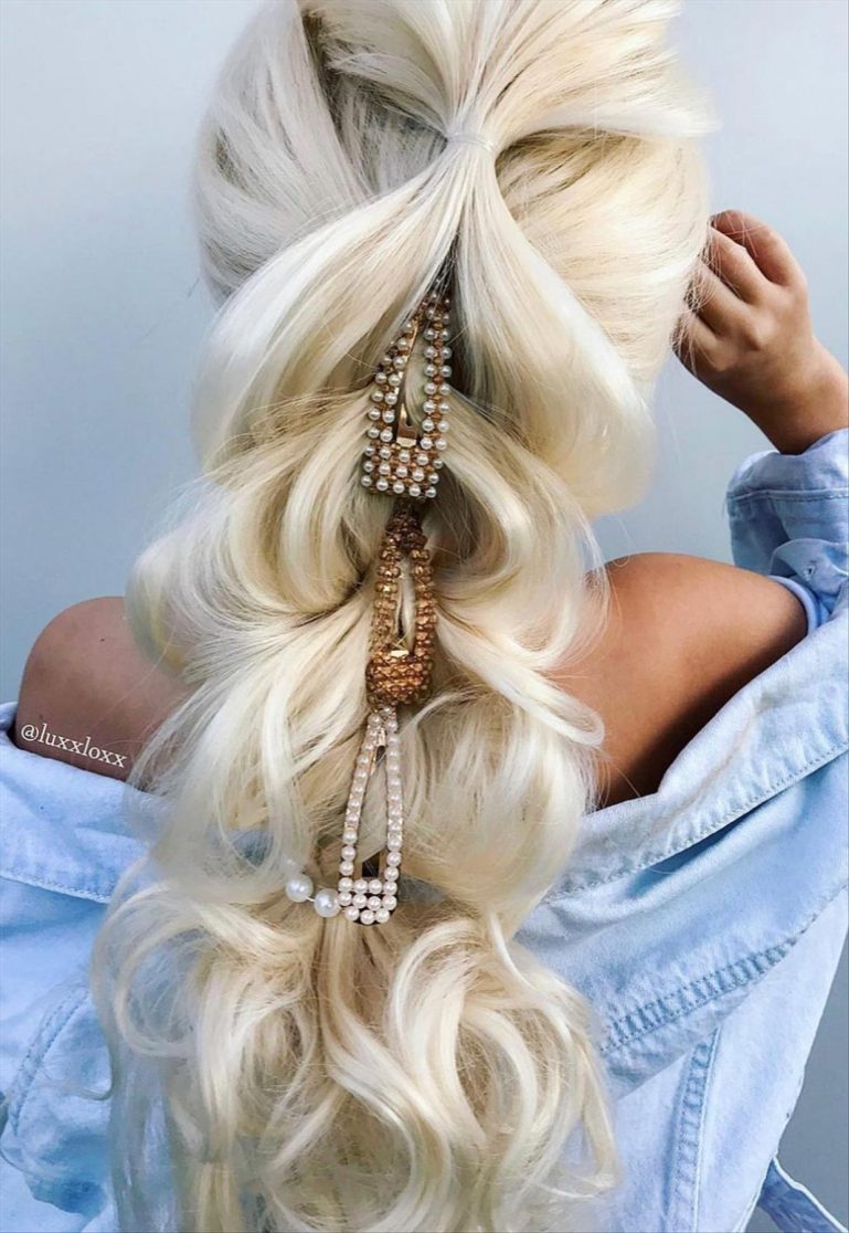 34 Romantic Colorful Braids Hairstyles For Big Day - Page 12 of 34 ...