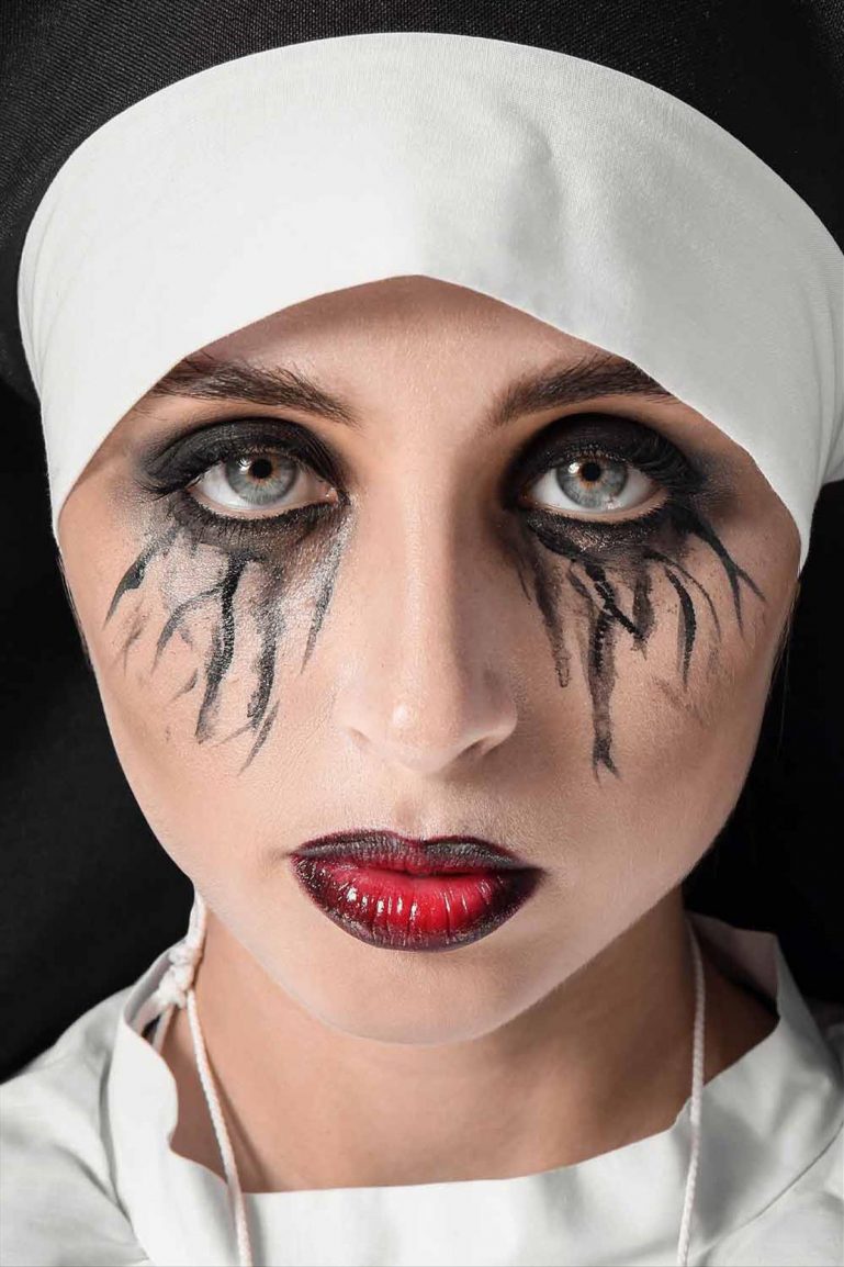 40 Cool Halloween Makeup Look Ideas To Upgrade Your Look