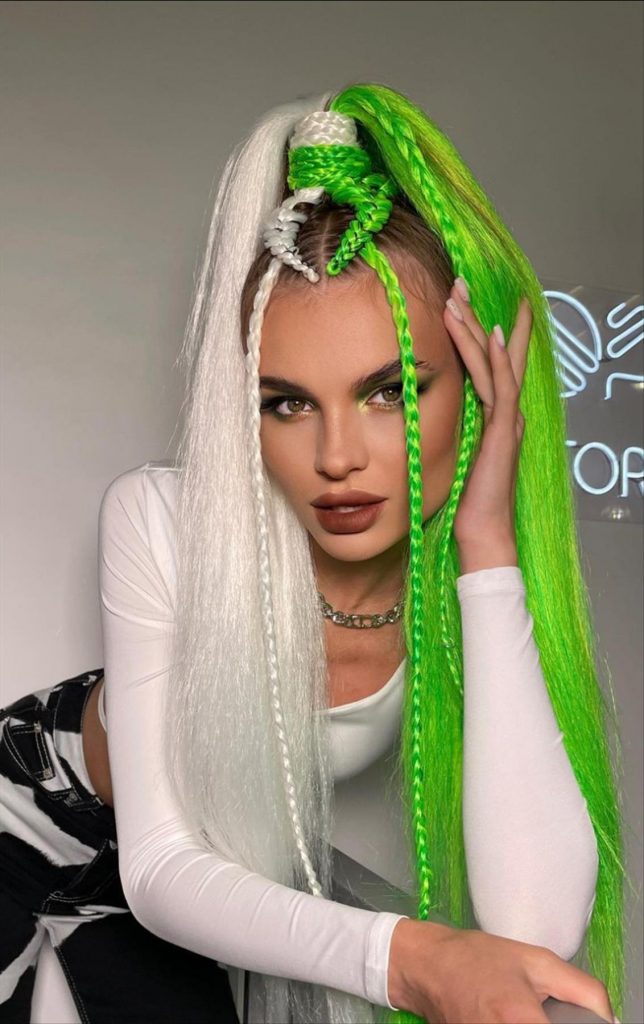 32 Cool braided hairstyle for your next look - Lily Fashion Style