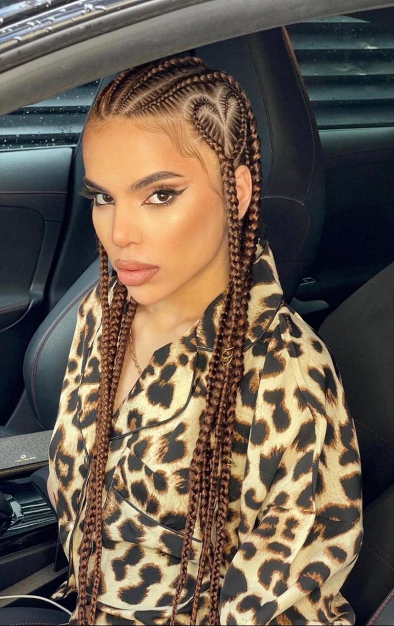 32 Cool braided hairstyle for your next look - Lily Fashion Style