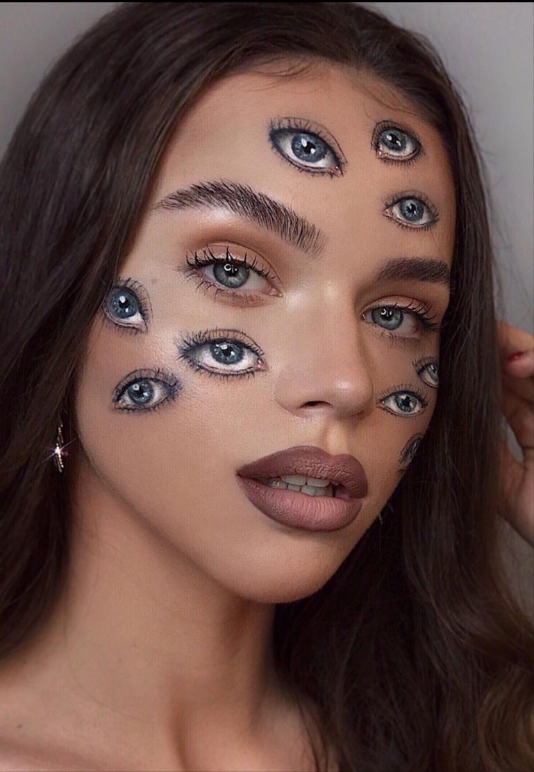 40 Trendy Fall Makeup Looks to Conquer the Season in 2022
