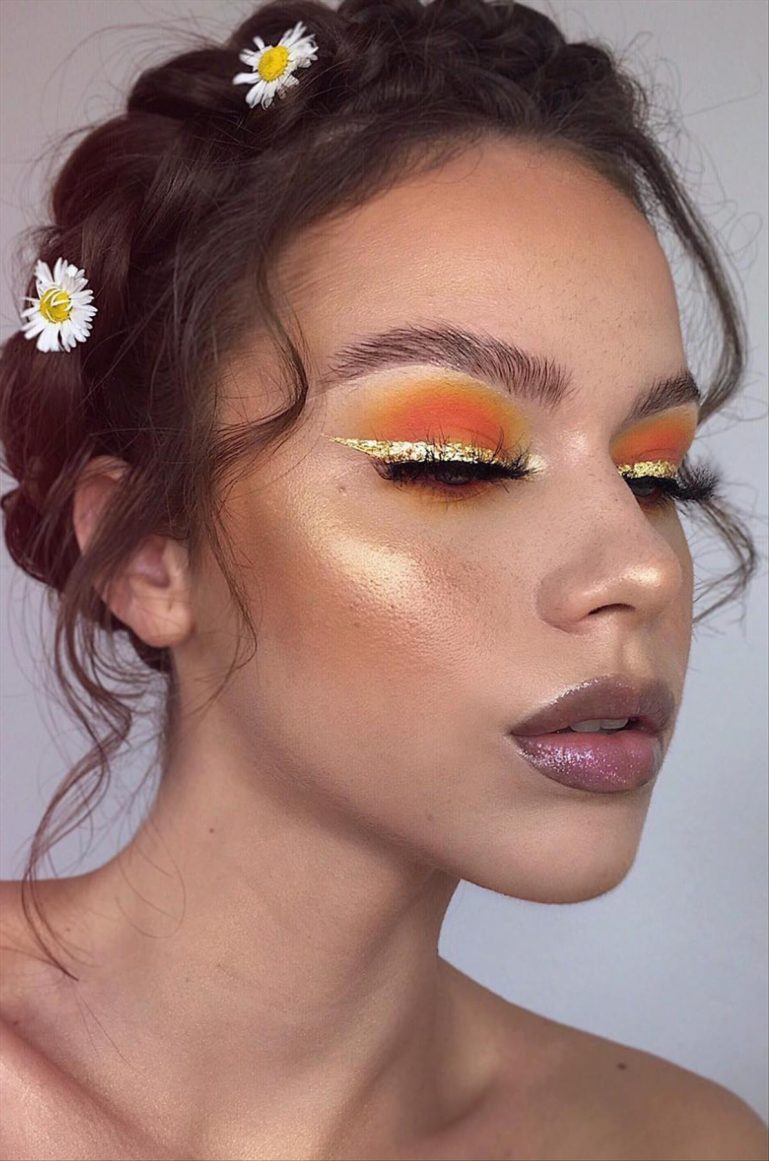 40 Trendy Fall Makeup Looks to Conquer the Season in 2022