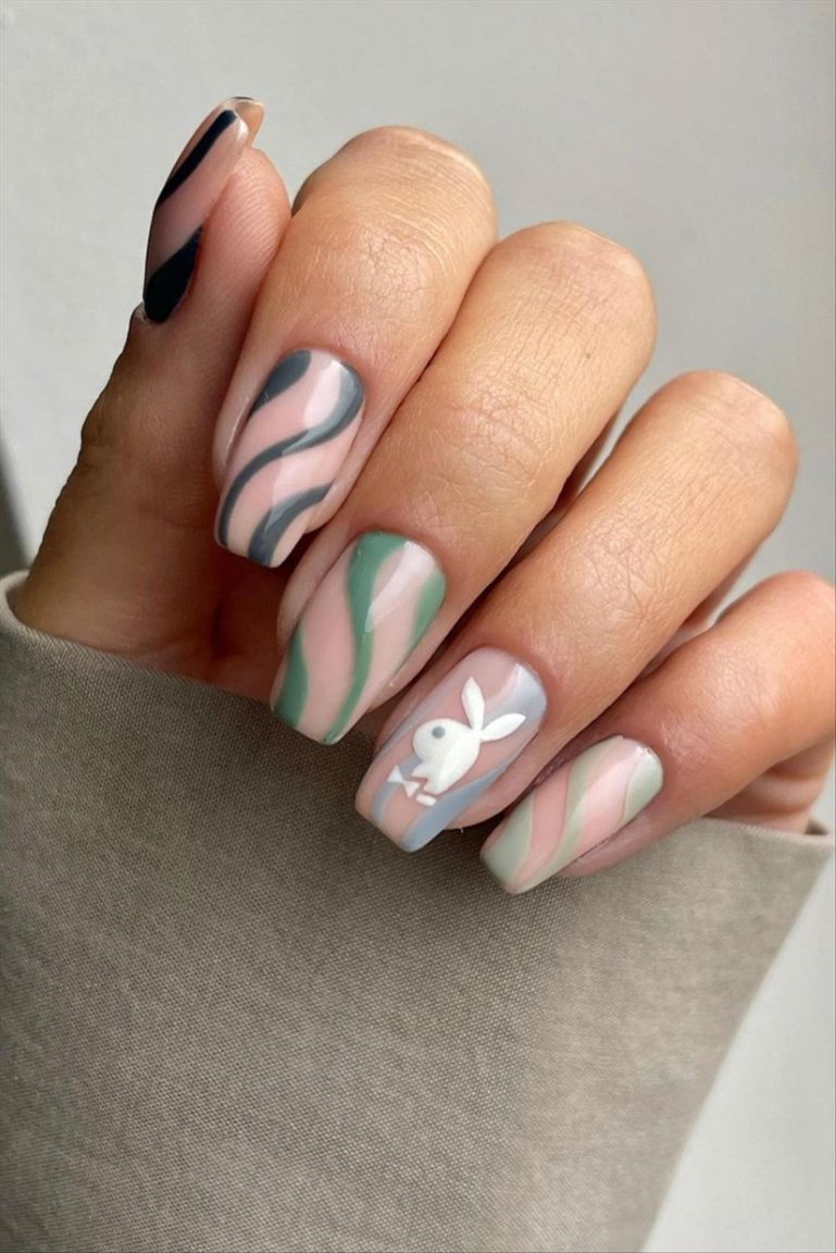 45 Elegant spring abstract nails and swirl nails to try - Lily Fashion ...
