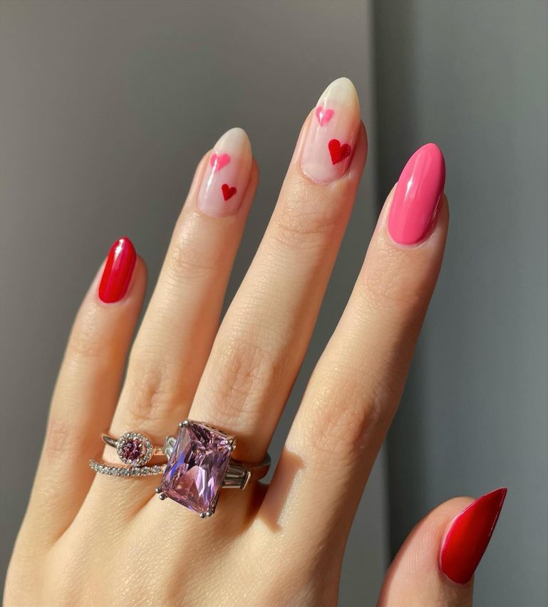 27 Natural Single nail colors with short almond nail shapes to try