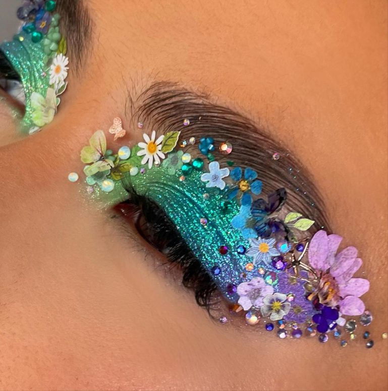 36 Sparkle & Glitter floral eye makeup looks ideas with rhinestone