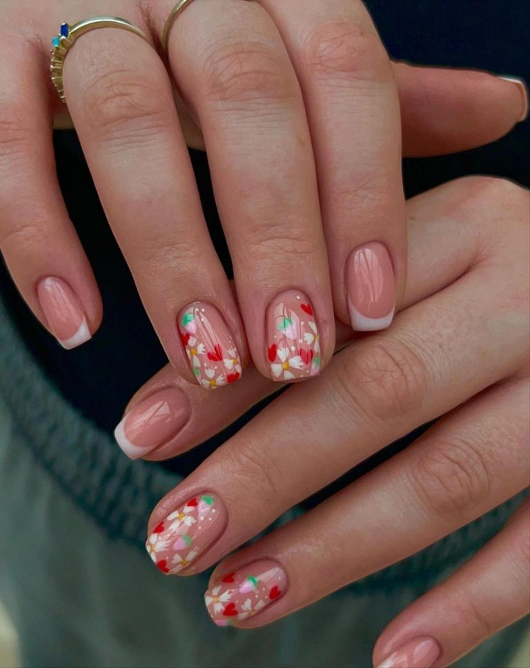 46 Pretty Valentine's Day heart nails for February manicures 2024 ...