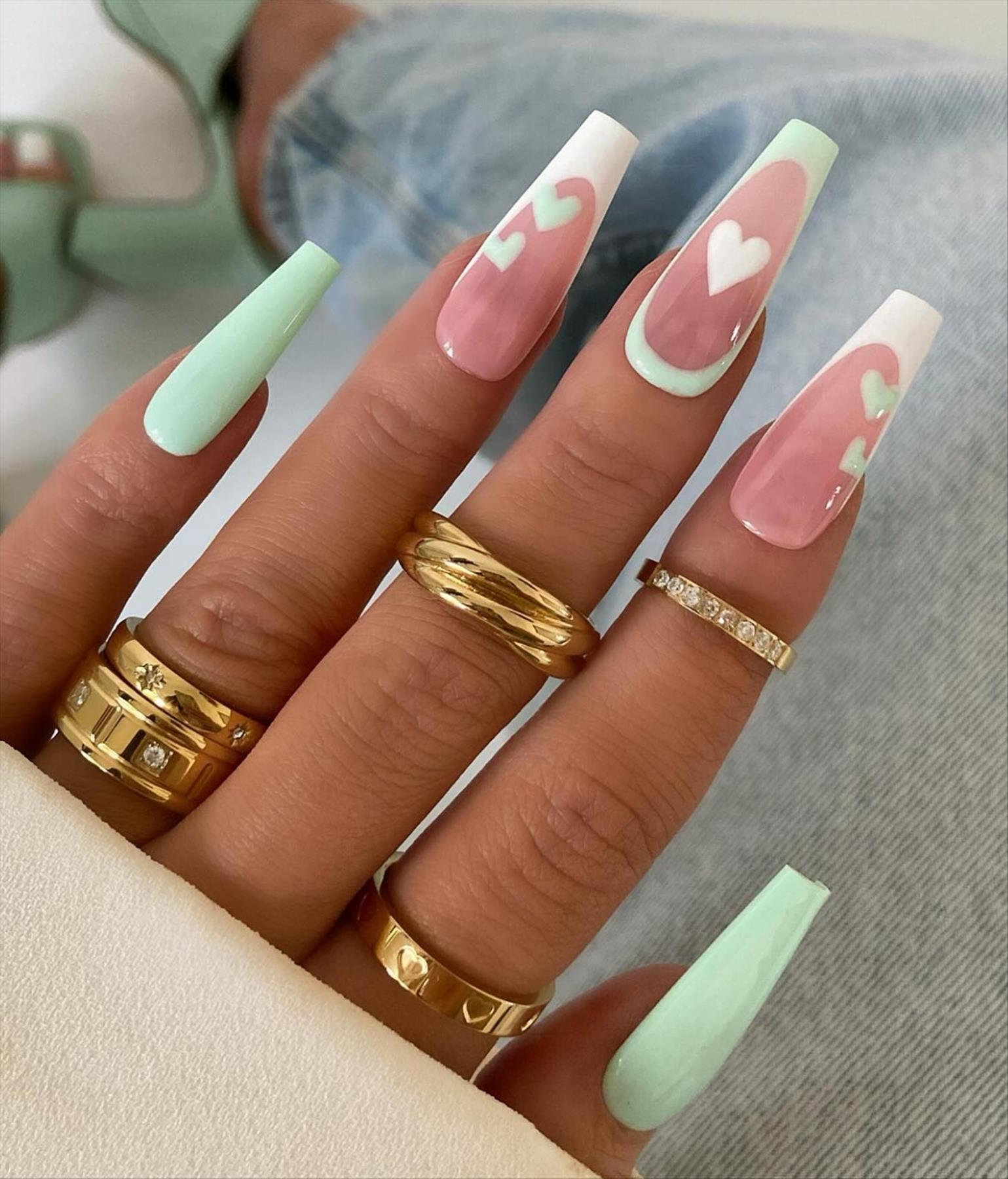 46 Perfect Valentine's Day nails with acrylic coffin nail shape