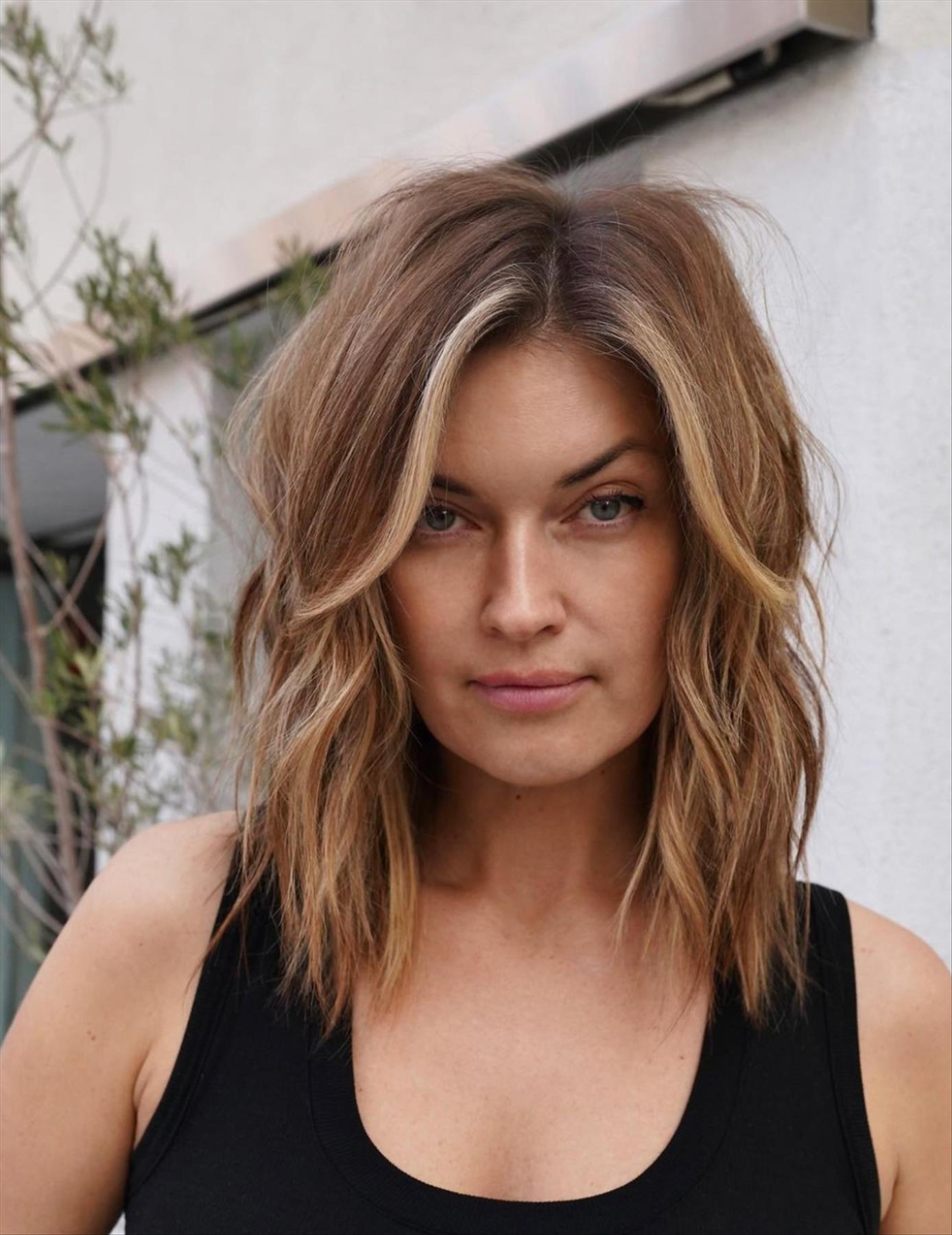 43 Best shaggy lob haircuts with bangs for cool girls - Page 2 of 2 ...