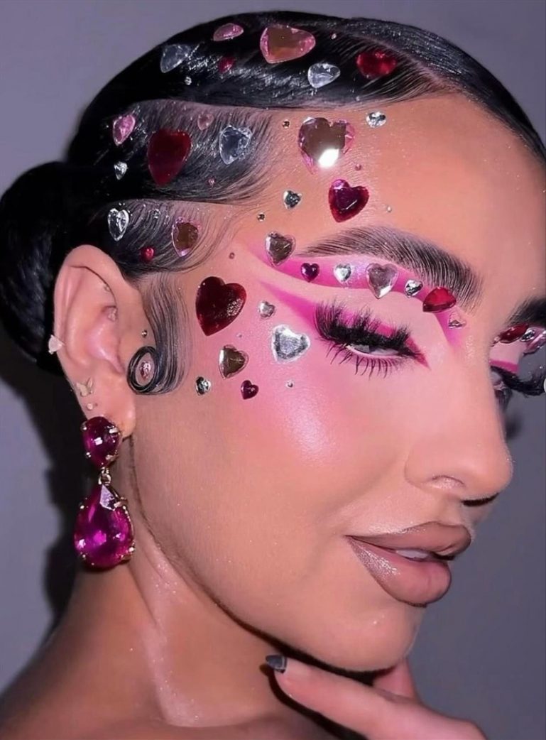 23 Stunning Valentine's Day Makeup Looks Ideas for 2024