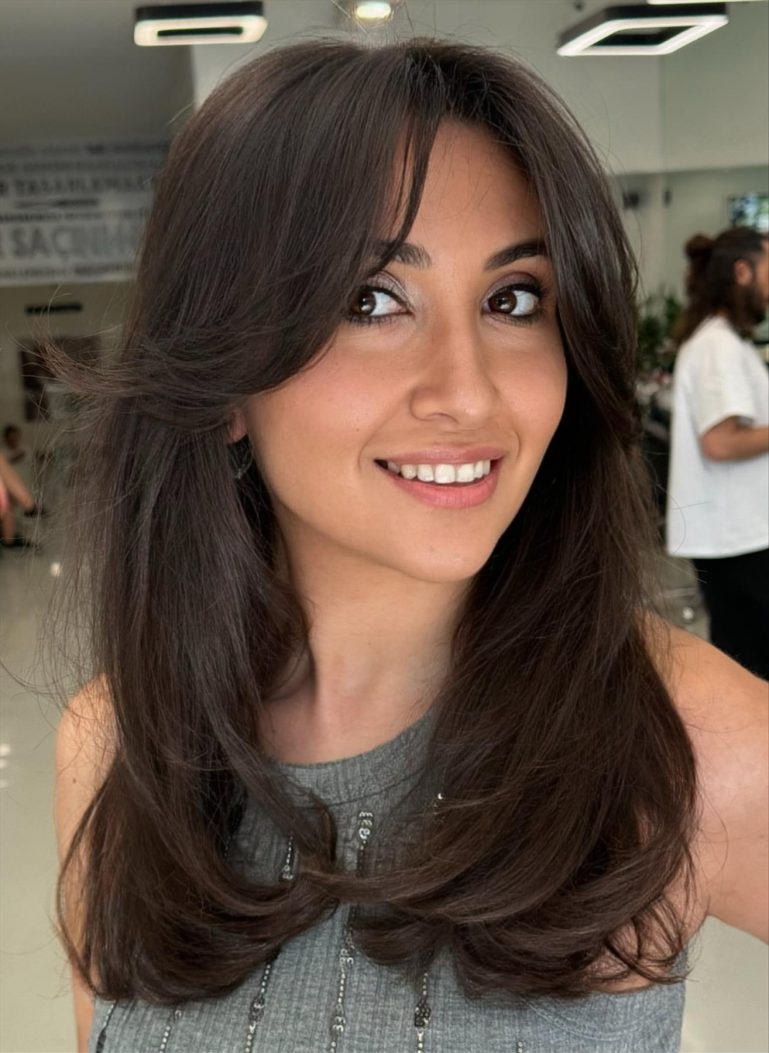 45 Charming long layered haircuts ideas for cool girls - Lily Fashion Style