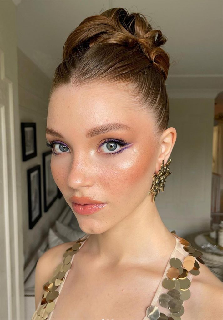 30 Stunning Prom Makeup Ideas to Enhance Your Natural Beauty